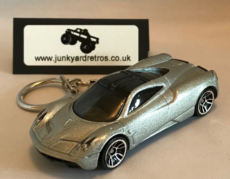 PAGANI HUARYA KEYRING / KEYCHAIN 1/56 SCALE SILVER – Junk Yard Retros