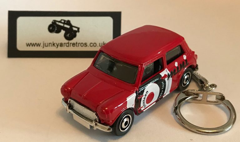MINI COOPER CLASSIC 1964 KEYRING / KEYCHAIN 1/56 SCALE RED WITH TARGET ...